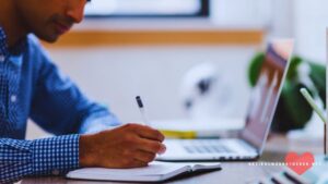 Wie verliebt sich ein Mann? 3 Schritte | Beziehungsratgeber.net